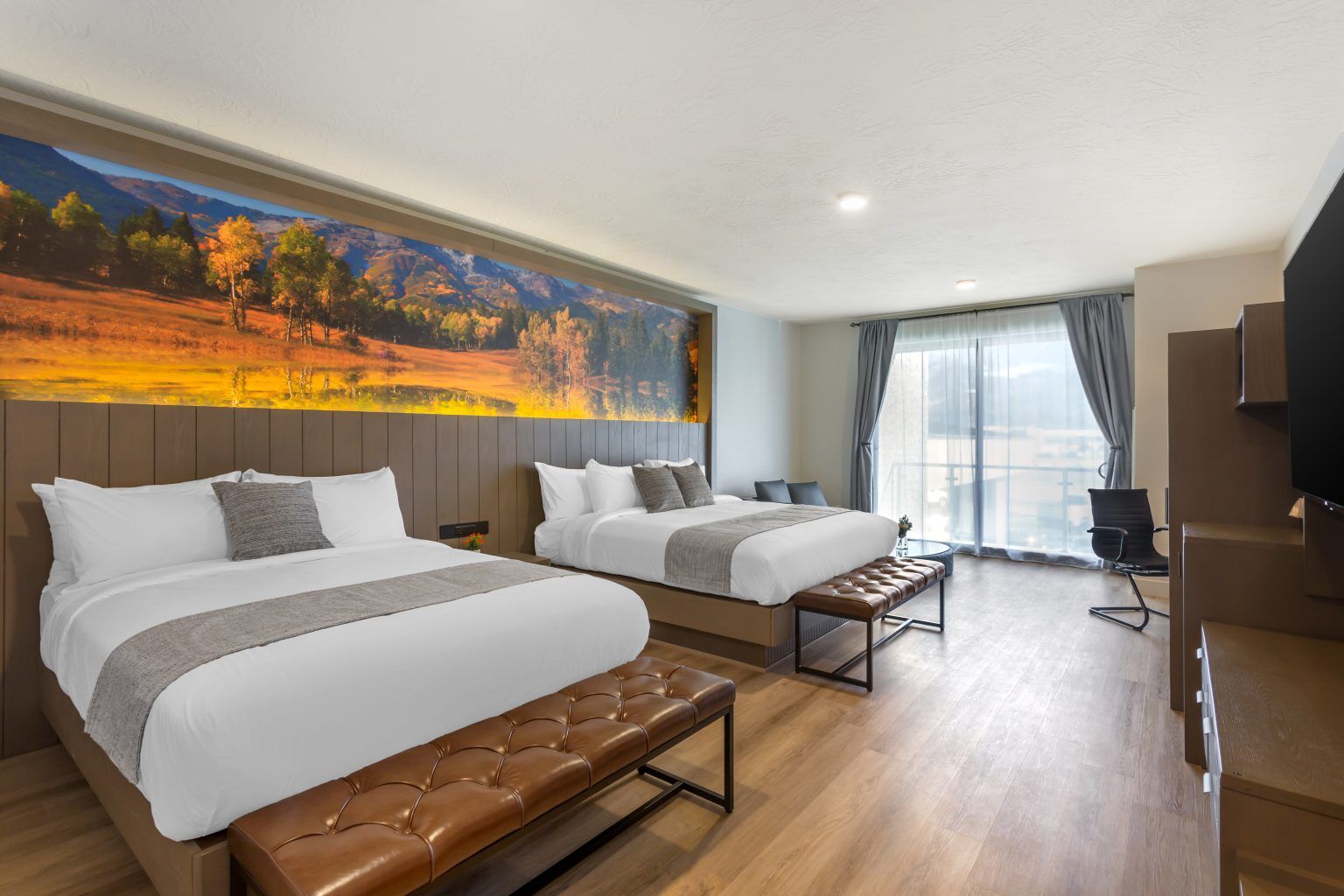 Home - The Valor Hotel